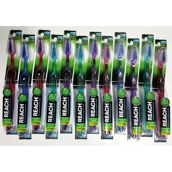 reach toothbrushes medium